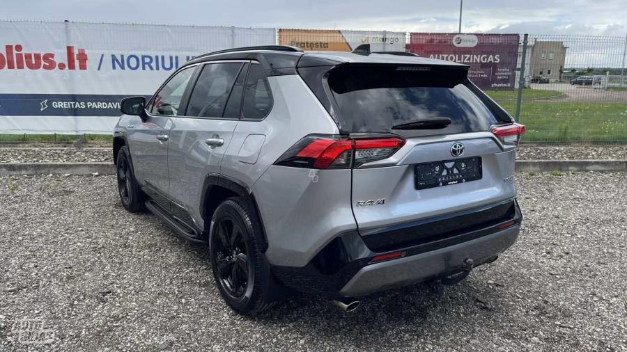 Pelēks Toyota RAV4 2019 Marijampole, ar dzinēja tilpumu 2.50 L un nobraukumu 176 tūkst. km par 22200 €, foto 9 vietnē AUTOMOTO.COM.LV