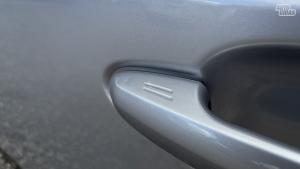 Pelēks Toyota RAV4 2019 Marijampole, ar dzinēja tilpumu 2.50 L un nobraukumu 176 tūkst. km par 22200 €, foto 17 vietnē AUTOMOTO.COM.LV