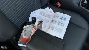 Pelēks Toyota RAV4 2019 Marijampole, ar dzinēja tilpumu 2.50 L un nobraukumu 176 tūkst. km par 22200 €, foto 33 vietnē AUTOMOTO.COM.LV