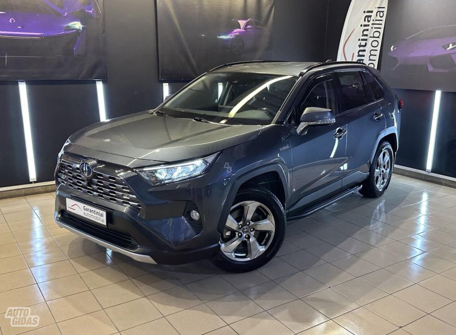 Серый Тойота РАВ 4 2019 в Авиженяй, объемом двигателя 2.50 л и пробегом 60 тыс. км за 25500 €, фото 1 на AUTOMOTO.COM.LV