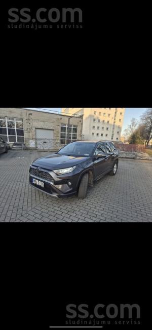 Pelēks Toyota RAV4 2019 Rīga, ar dzinēja tilpumu 2.00 L un nobraukumu 138 tūkst. km par 20500 €, foto  vietnē AUTOMOTO.COM.LV