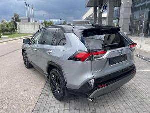 Grey Toyota RAV4 2019 in Vilnius, with an engine capacity of 2.50 L and mileage of 140 thousand km for 23999 €, photo  on AUTOMOTO.COM.LV