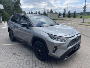 Grey Toyota RAV4 2019 in Vilnius, with an engine capacity of 2.50 L and mileage of 140 thousand km for 23999 €, photo 3 on AUTOMOTO.COM.LV