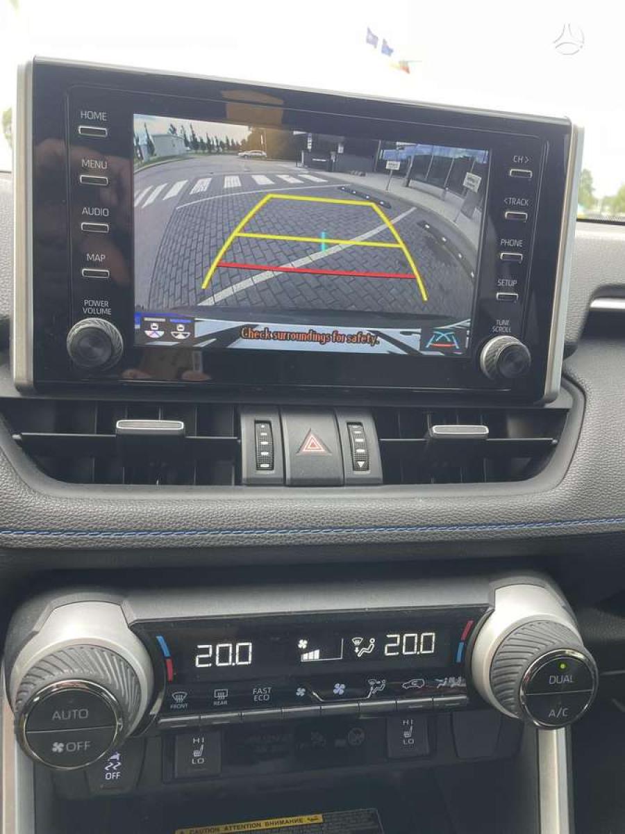 Grey Toyota RAV4 2019 in Vilnius, with an engine capacity of 2.50 L and mileage of 140 thousand km for 23999 €, photo 31 on AUTOMOTO.COM.LV