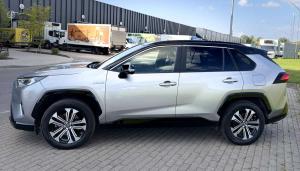 Grey Toyota RAV4 2019 in Vilnius, with an engine capacity of 2.49 L and mileage of 210 thousand km for 22500 €, photo 10 on AUTOMOTO.COM.LV