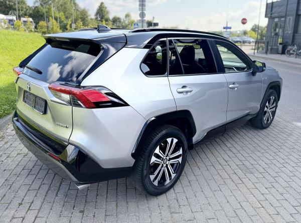 Pelēks Toyota RAV4 2019 Viļņa, ar dzinēja tilpumu 2.49 L un nobraukumu 210 tūkst. km par 22500 €, foto 11 vietnē AUTOMOTO.COM.LV