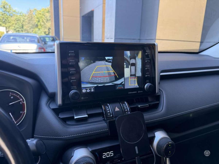 Pelēks Toyota RAV4 2019 Prienai, ar dzinēja tilpumu 2.49 L un nobraukumu 133 tūkst. km par 21200 €, foto 12 vietnē AUTOMOTO.COM.LV