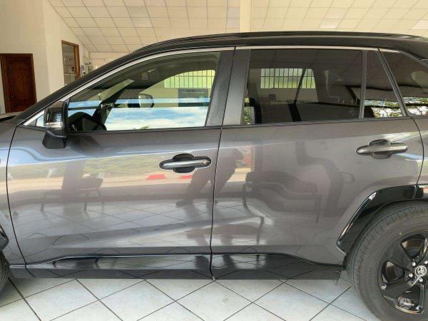 Pelēks Toyota RAV4 2019 Daugavpils, ar dzinēja tilpumu 2.49 L un nobraukumu 69 tūkst. km par 27950 €, foto 10 vietnē AUTOMOTO.COM.LV