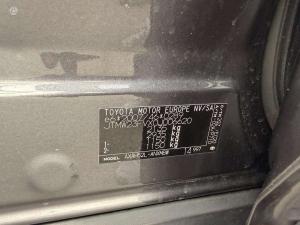 Grey Toyota RAV4 2019 in Vilnius, with an engine capacity of 2.49 L and mileage of 100 thousand km for 27650 €, photo 13 on AUTOMOTO.COM.LV