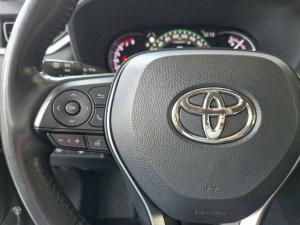 Pelēks Toyota RAV4 2019 Viļņa, ar dzinēja tilpumu 1.99 L un nobraukumu 135 tūkst. km par 22500 €, foto 10 vietnē AUTOMOTO.COM.LV