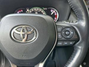Pelēks Toyota RAV4 2019 Viļņa, ar dzinēja tilpumu 1.99 L un nobraukumu 135 tūkst. km par 22500 €, foto 11 vietnē AUTOMOTO.COM.LV