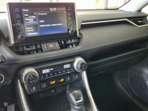 Pelēks Toyota RAV4 2019 Viļņa, ar dzinēja tilpumu 1.99 L un nobraukumu 135 tūkst. km par 22500 €, foto 16 vietnē AUTOMOTO.COM.LV