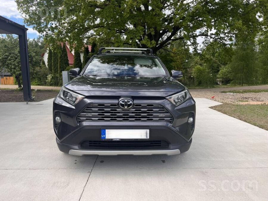 Серый Тойота РАВ 4 2019 в Екабпилс, объемом двигателя 2.00 л и пробегом 110 тыс. км за 23500 €, фото 4 на AUTOMOTO.COM.LV