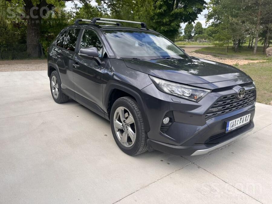 Серый Тойота РАВ 4 2019 в Екабпилс, объемом двигателя 2.00 л и пробегом 110 тыс. км за 23500 €, фото 6 на AUTOMOTO.COM.LV