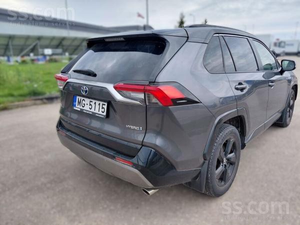 Тойота РАВ 4 2019 в Рига на AUTOMOTO.COM.LV Серый Тойота РАВ 4 2019 в Рига, объемом двигателя 2.50 л и пробегом 100 тыс. км за 25410 €, фото 6 на AUTOMOTO.COM.LV