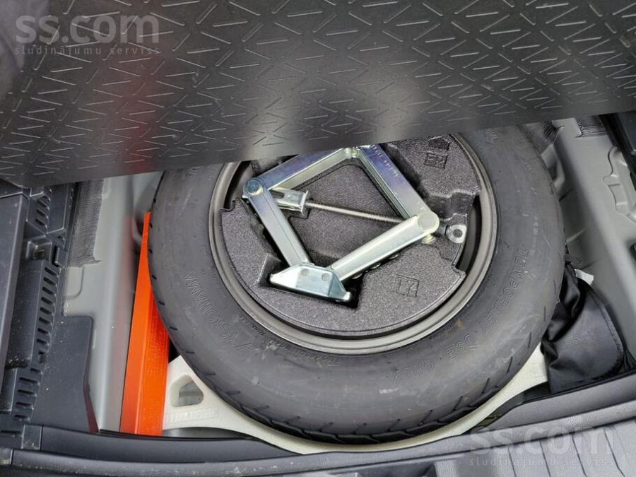 Pelēks Toyota RAV4 2019 Rīga, ar dzinēja tilpumu 2.50 L un nobraukumu 100 tūkst. km par 25410 €, foto 14 vietnē AUTOMOTO.COM.LV