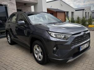 Серый Тойота РАВ 4 2019 в Вильнюс, объемом двигателя 2.00 л и пробегом 209 тыс. км за 18600 €, фото 5 на AUTOMOTO.COM.LV