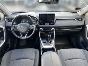 Pelēks Toyota RAV4 2019 Klaipėda, ar dzinēja tilpumu 2.00 L un nobraukumu 132 tūkst. km par 21900 €, foto 15 vietnē AUTOMOTO.COM.LV