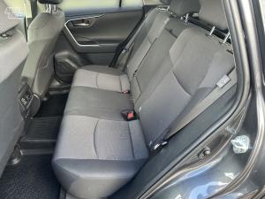 Pelēks Toyota RAV4 2019 Klaipėda, ar dzinēja tilpumu 2.00 L un nobraukumu 132 tūkst. km par 21900 €, foto 24 vietnē AUTOMOTO.COM.LV