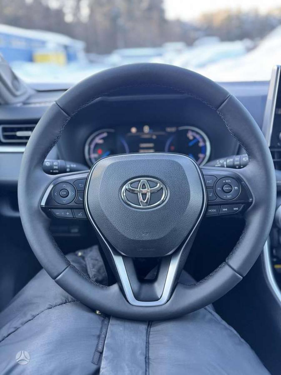 Pelēks Toyota RAV4 2020 Viļņa, ar dzinēja tilpumu 2.49 L un nobraukumu 86 tūkst. km par 25500 €, foto 13 vietnē AUTOMOTO.COM.LV