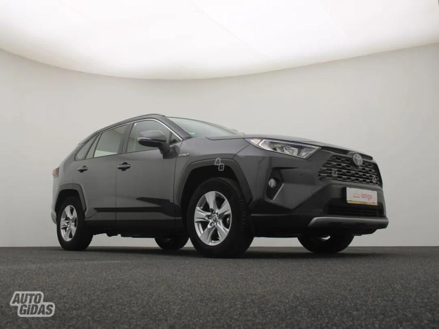 Grey Toyota RAV4 2020 in Vilnius, with an engine capacity of 2.50 L and mileage of 193 thousand km for 21999 €, photo 11 on AUTOMOTO.COM.LV