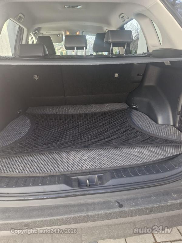Pelēks Toyota RAV4 2020 Tallina, ar dzinēja tilpumu 2.50 L un nobraukumu 91 tūkst. km par 33300 €, foto 11 vietnē AUTOMOTO.COM.LV