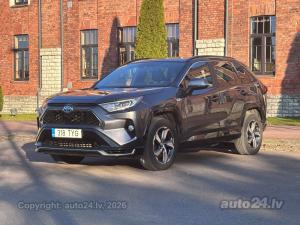 Pelēks Toyota RAV4 2020 Tallina, ar dzinēja tilpumu 2.50 L un nobraukumu 131 tūkst. km par 34900 €, foto  vietnē AUTOMOTO.COM.LV
