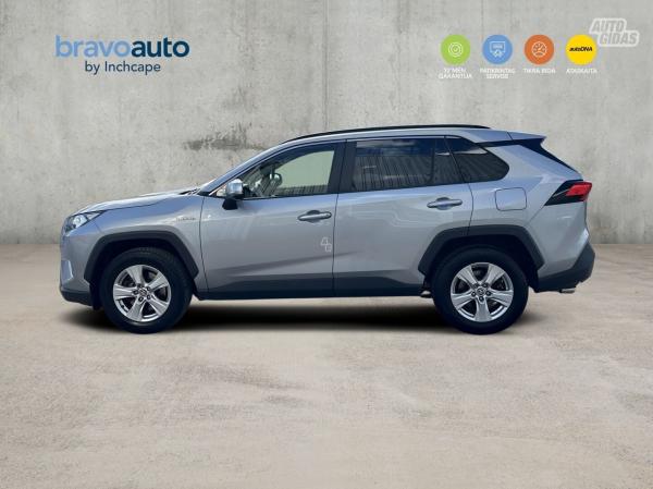 Pelēks Toyota RAV4 2020 Kauņa, ar dzinēja tilpumu 2.50 L un nobraukumu 92 tūkst. km par 26771 €, foto 2 vietnē AUTOMOTO.COM.LV