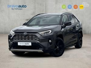 Pelēks Toyota RAV4 2020 Kauņa, ar dzinēja tilpumu 2.50 L un nobraukumu 110 tūkst. km par 27771 €, foto  vietnē AUTOMOTO.COM.LV
