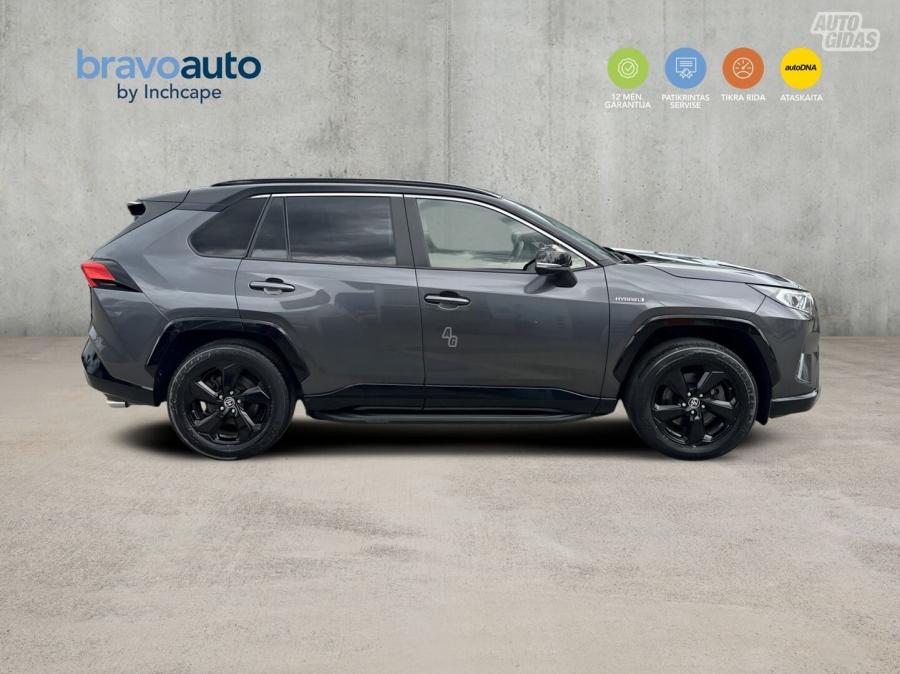 Pelēks Toyota RAV4 2020 Kauņa, ar dzinēja tilpumu 2.50 L un nobraukumu 110 tūkst. km par 27771 €, foto 7 vietnē AUTOMOTO.COM.LV