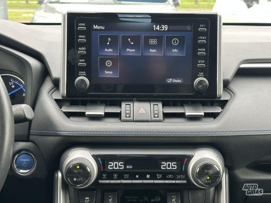Pelēks Toyota RAV4 2020 Kauņa, ar dzinēja tilpumu 2.50 L un nobraukumu 110 tūkst. km par 27771 €, foto 20 vietnē AUTOMOTO.COM.LV