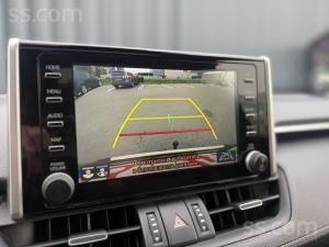 Pelēks Toyota RAV4 2020 Rīga, ar dzinēja tilpumu 2.50 L un nobraukumu 180 tūkst. km par 23470 €, foto 32 vietnē AUTOMOTO.COM.LV