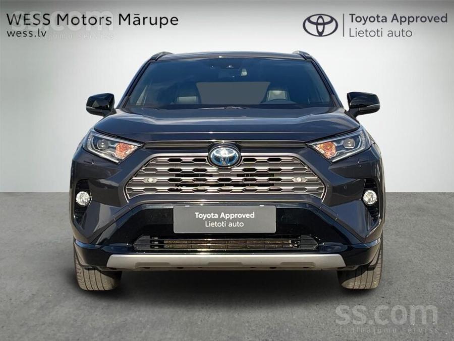Pelēks Toyota RAV4 2020 Rīga, ar dzinēja tilpumu 2.50 L un nobraukumu 63 tūkst. km par 29990 €, foto 6 vietnē AUTOMOTO.COM.LV