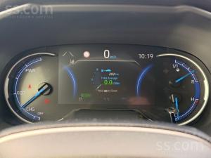 Pelēks Toyota RAV4 2020 Rīga, ar dzinēja tilpumu 2.50 L un nobraukumu 63 tūkst. km par 29990 €, foto 13 vietnē AUTOMOTO.COM.LV