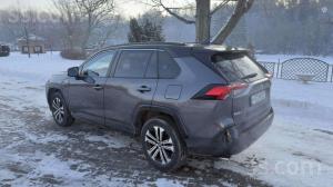 Grey Toyota RAV4 2020 in Vilnius, with an engine capacity of 2.50 L and mileage of 105 thousand km for 31000 €, photo 10 on AUTOMOTO.COM.LV