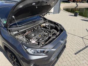 Grey Toyota RAV4 2020 in Telschi, with an engine capacity of 2.49 L and mileage of 61 thousand km for 17750 €, photo 11 on AUTOMOTO.COM.LV
