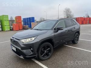 Серый Тойота РАВ 4 2020 в Даугавпилс, объемом двигателя 2.50 л и пробегом 60 тыс. км за 29500 €, фото 3 на AUTOMOTO.COM.LV