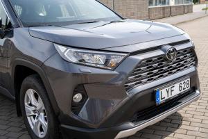 Grey Toyota RAV4 2020 in Marijampole, with an engine capacity of 1.99 L and mileage of 49 thousand km for 23700 €, photo 6 on AUTOMOTO.COM.LV