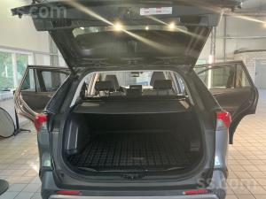 Pelēks Toyota RAV4 2020 Daugavpils, ar dzinēja tilpumu 2.50 L un nobraukumu 56 tūkst. km par 26500 €, foto 12 vietnē AUTOMOTO.COM.LV
