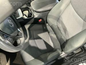 Pelēks Toyota RAV4 2020 Daugavpils, ar dzinēja tilpumu 2.50 L un nobraukumu 56 tūkst. km par 26500 €, foto 15 vietnē AUTOMOTO.COM.LV