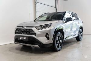 Pelēks Toyota RAV4 2020 Viļņa, ar dzinēja tilpumu 2.49 L un nobraukumu 121 tūkst. km par 24900 €, foto 3 vietnē AUTOMOTO.COM.LV