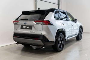 Pelēks Toyota RAV4 2020 Viļņa, ar dzinēja tilpumu 2.49 L un nobraukumu 121 tūkst. km par 24900 €, foto 6 vietnē AUTOMOTO.COM.LV