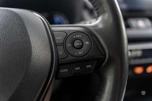 Pelēks Toyota RAV4 2020 Viļņa, ar dzinēja tilpumu 2.49 L un nobraukumu 121 tūkst. km par 24900 €, foto 25 vietnē AUTOMOTO.COM.LV