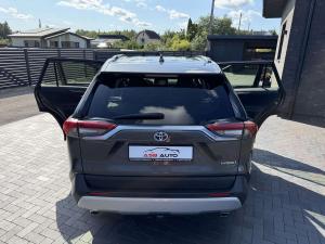 Pelēks Toyota RAV4 2020 Telšiai, ar dzinēja tilpumu 2.49 L un nobraukumu 61 tūkst. km par 25700 €, foto 16 vietnē AUTOMOTO.COM.LV