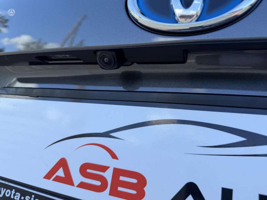 Pelēks Toyota RAV4 2020 Telšiai, ar dzinēja tilpumu 2.49 L un nobraukumu 61 tūkst. km par 25700 €, foto 34 vietnē AUTOMOTO.COM.LV