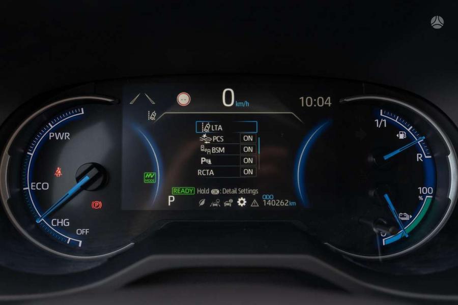Grey Toyota RAV4 2020 in Vilnius, with an engine capacity of 2.49 L and mileage of 140 thousand km for 29800 €, photo 20 on AUTOMOTO.COM.LV