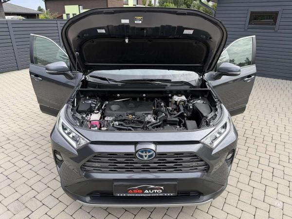 Pelēks Toyota RAV4 2020 Telšiai, ar dzinēja tilpumu 2.49 L un nobraukumu 61 tūkst. km par 25750 €, foto 6 vietnē AUTOMOTO.COM.LV