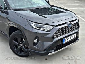 Pelēks Toyota RAV4 2020 Tallina, ar dzinēja tilpumu 2.50 L un nobraukumu 135 tūkst. km par 26900 €, foto 14 vietnē AUTOMOTO.COM.LV