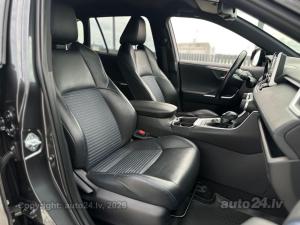 Pelēks Toyota RAV4 2020 Tallina, ar dzinēja tilpumu 2.50 L un nobraukumu 135 tūkst. km par 26900 €, foto 17 vietnē AUTOMOTO.COM.LV