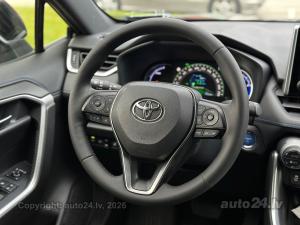 Pelēks Toyota RAV4 2020 Tallina, ar dzinēja tilpumu 2.50 L un nobraukumu 135 tūkst. km par 26900 €, foto 23 vietnē AUTOMOTO.COM.LV